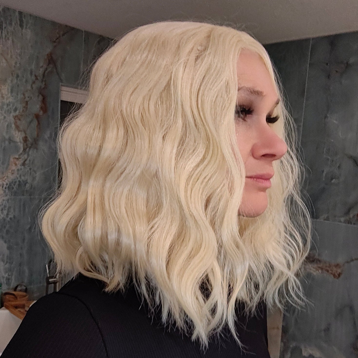 Short Blond Wavy Quality Wig by Lit Unicorns | Beach Babe – LIT UNICORNS